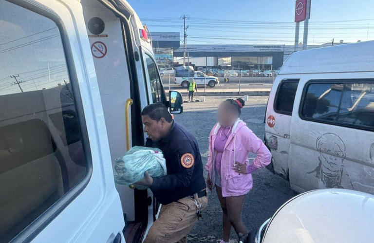 Nacen gemelos con ayuda de policías de Nezahualcóyotl, esta es la historia