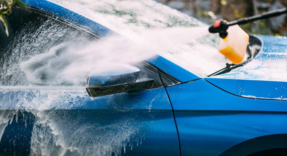 Agua caliente o fría: expertos aclaran qué opción es mejor para lavar ...