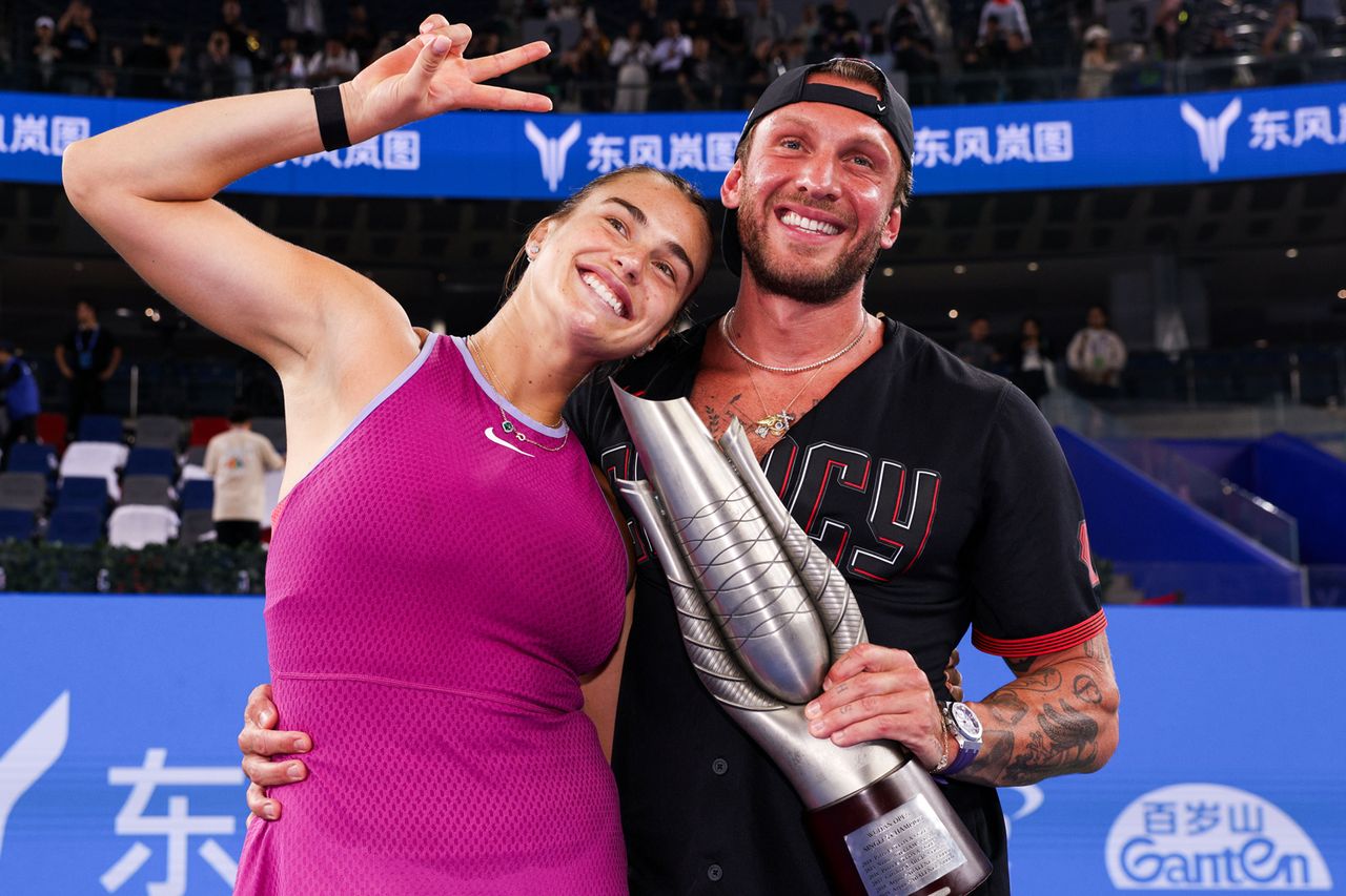 Aryna Sabalenka puts 'extra pressure' on her boyfriend to propose with ...