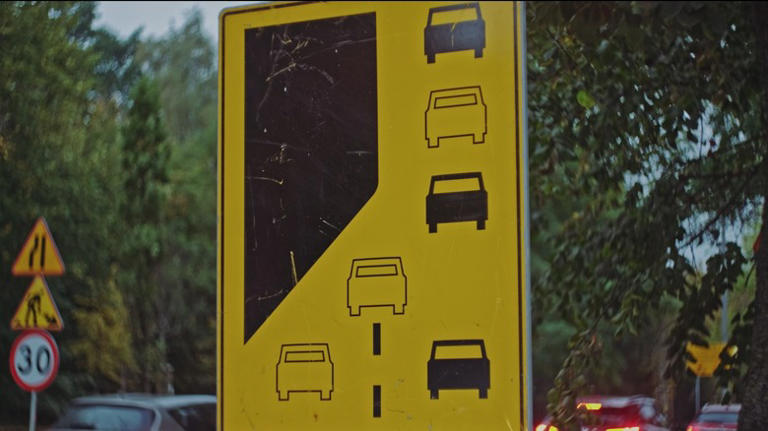 5 bad driver habits guaranteed to annoy everyone else on the road