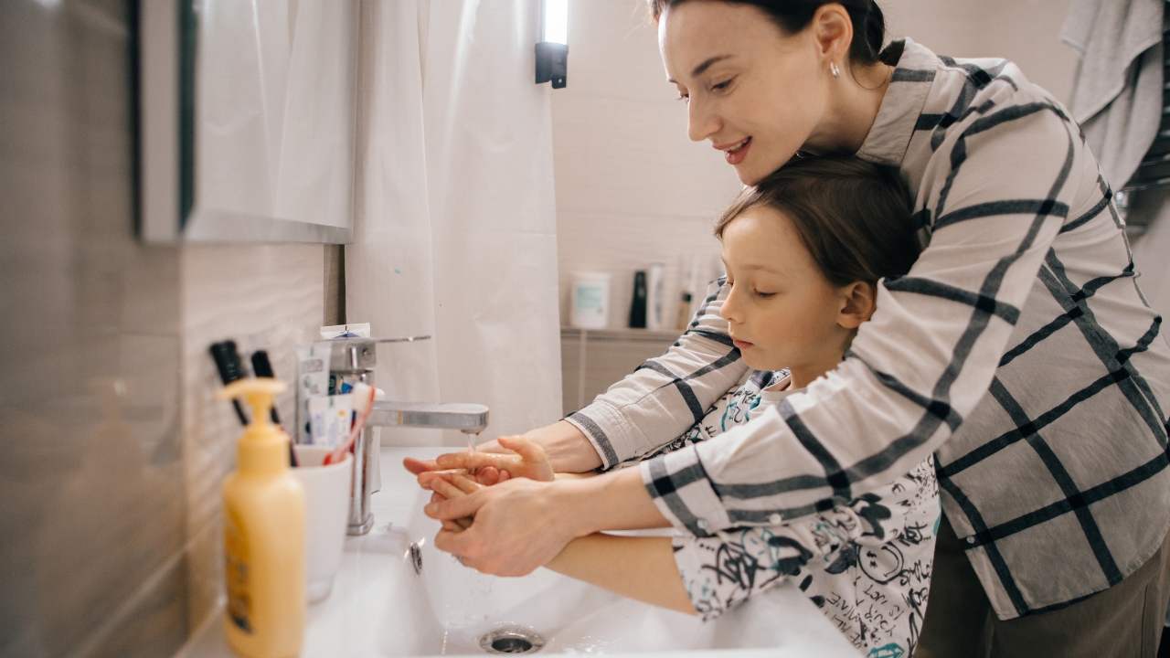 The 48-hour rule for stomach bugs that keeps families from passing it ...