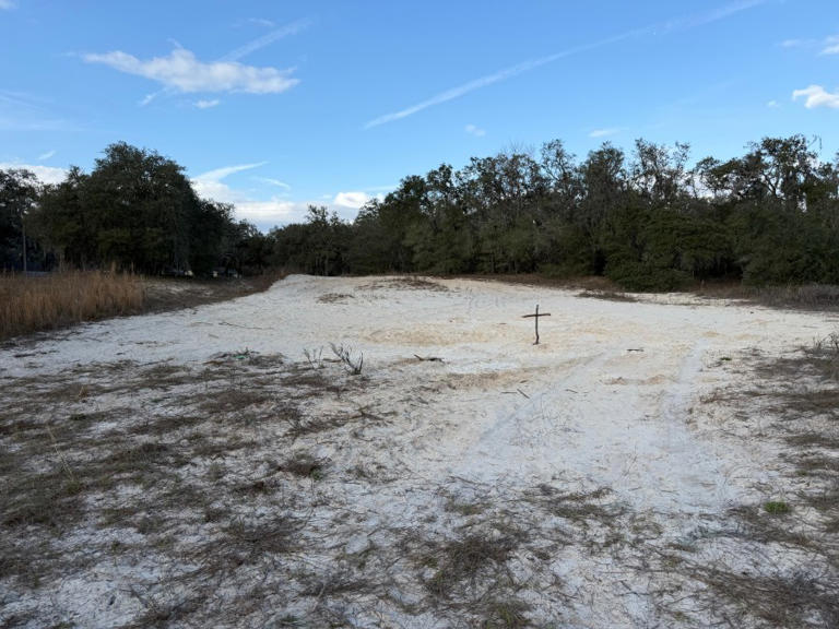 Citrus community mourns after hole collapses on two middle school boys