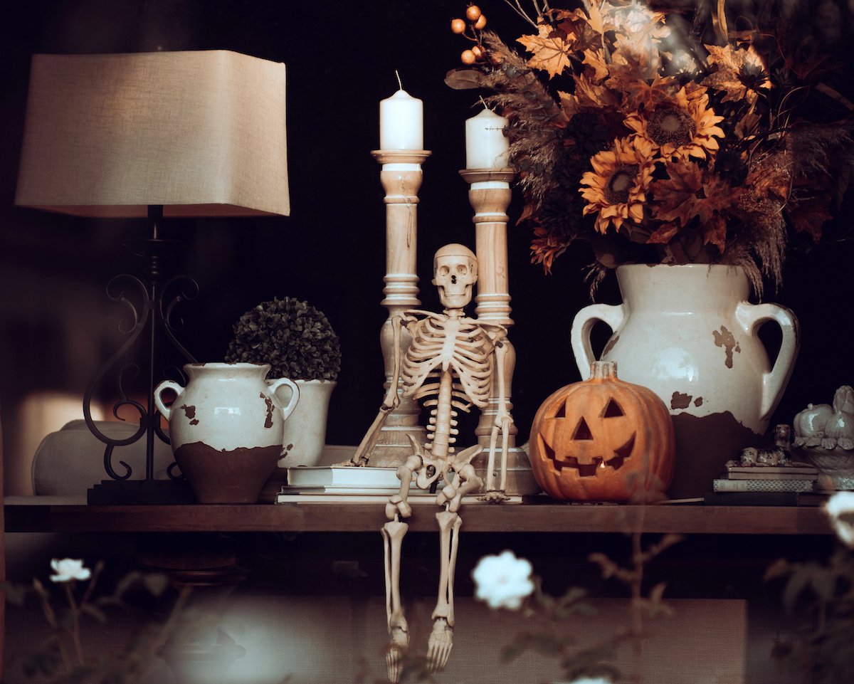 This Halloween decor has us in the trick-or-treating mood