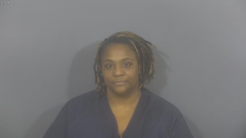 Woman arrested after man hurt in overnight shooting in South Bend