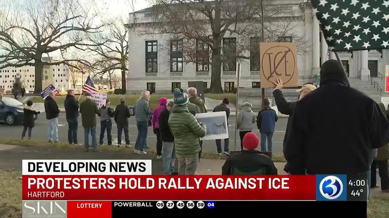 Anti-ICE rally takes place at Capitol following Minnesota activist death