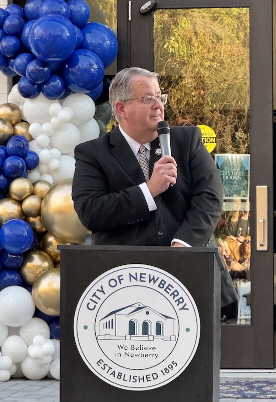 City of Newberry holds ribbon-cutting for new City Hall