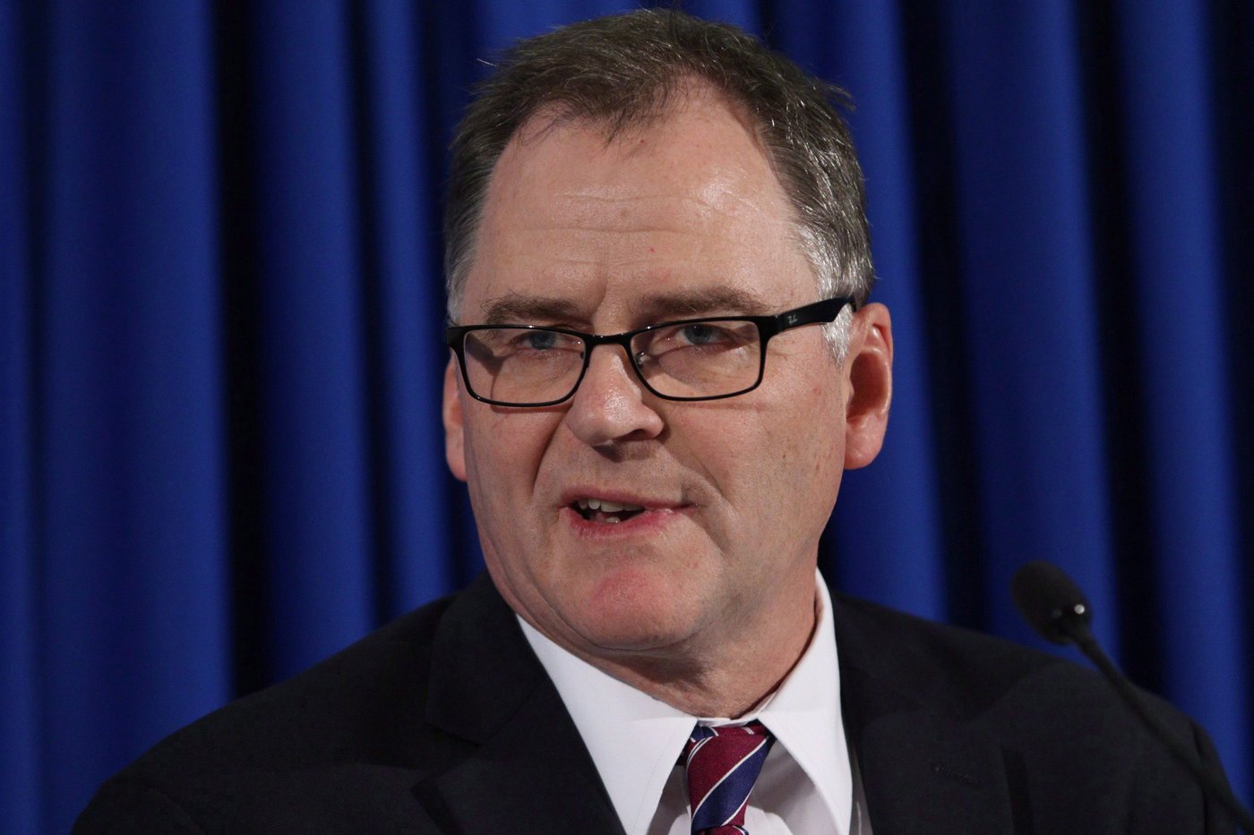 BC ombudsperson flags hour-long waits for income, disability calls to ...