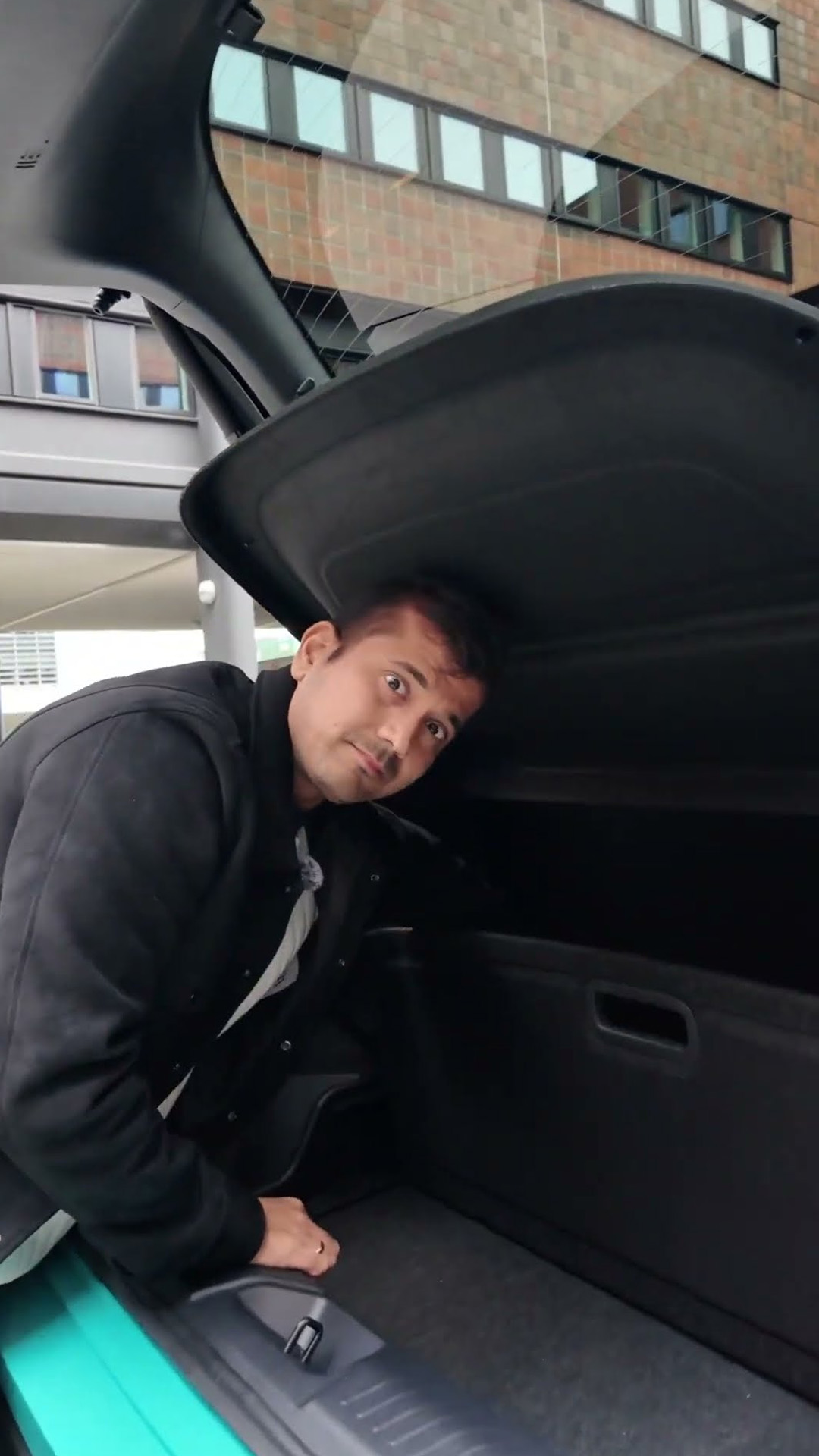The new Nissan Leaf Trunk is Quit Impressive