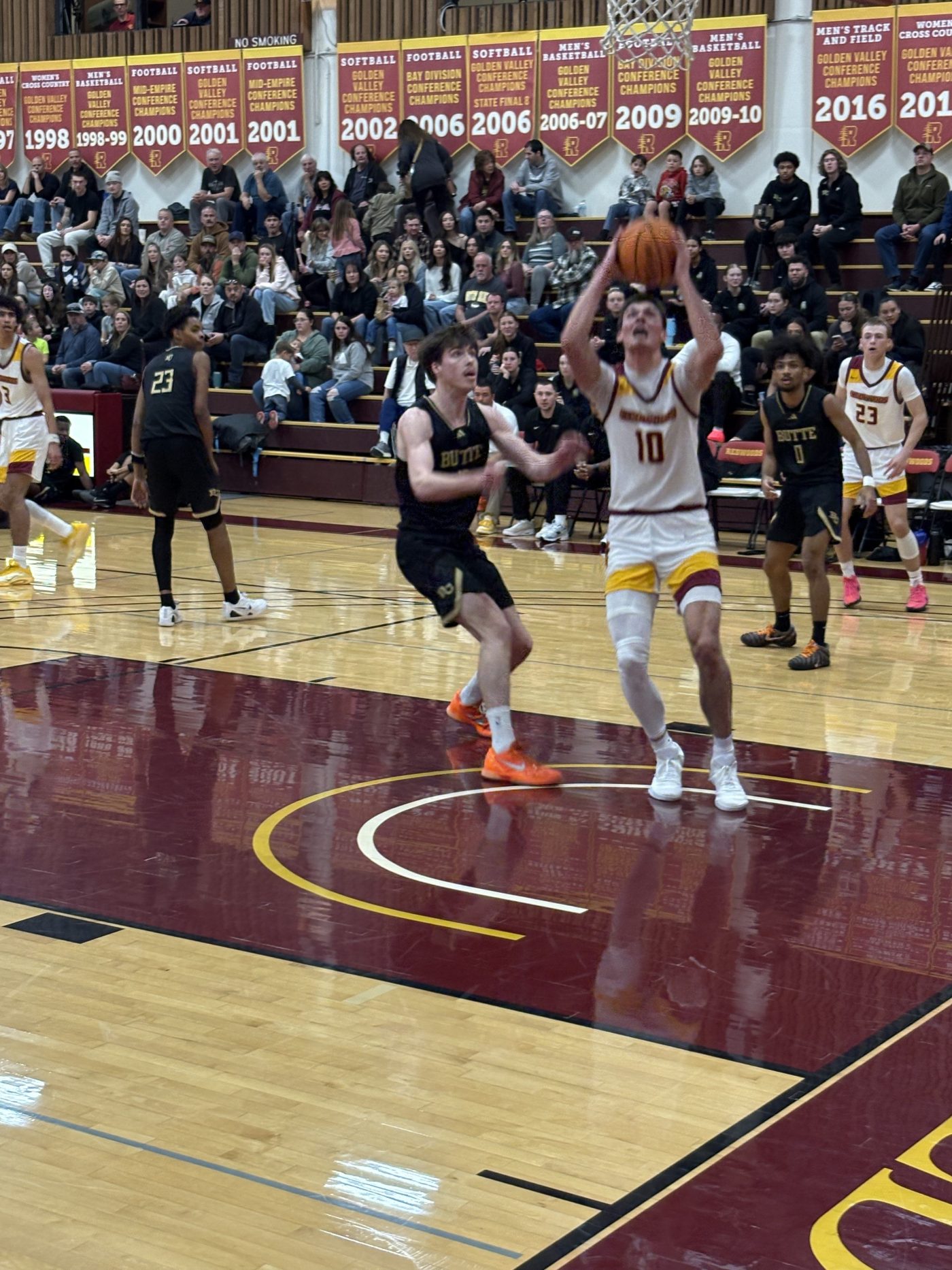 College basketball | CR men best Shasta on road, Butte at home to open ...