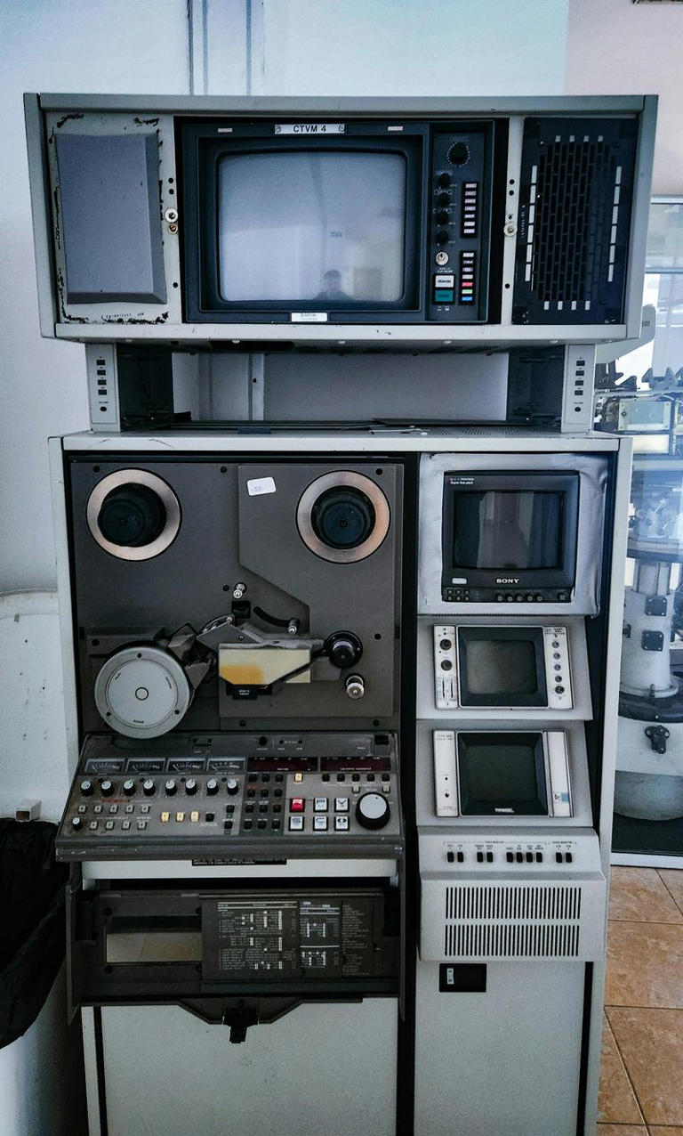 California’s most cringeworthy home trends of the past – and the styles ...