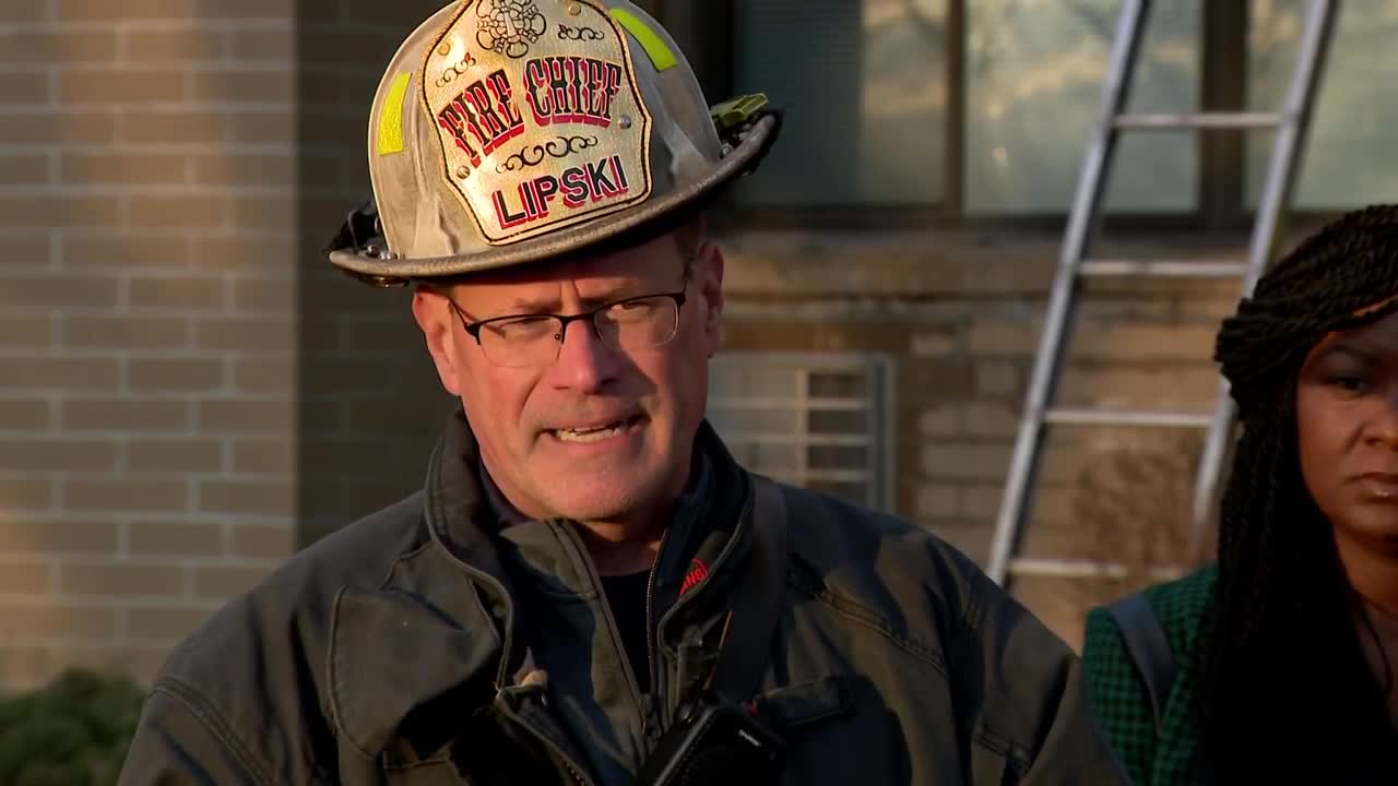 Watch: Fire chief, mayor hold news conference on Milwaukee fire