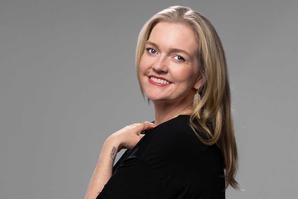 Colleen Hoover reveals the nightmare that inspired her new book 'Woman ...