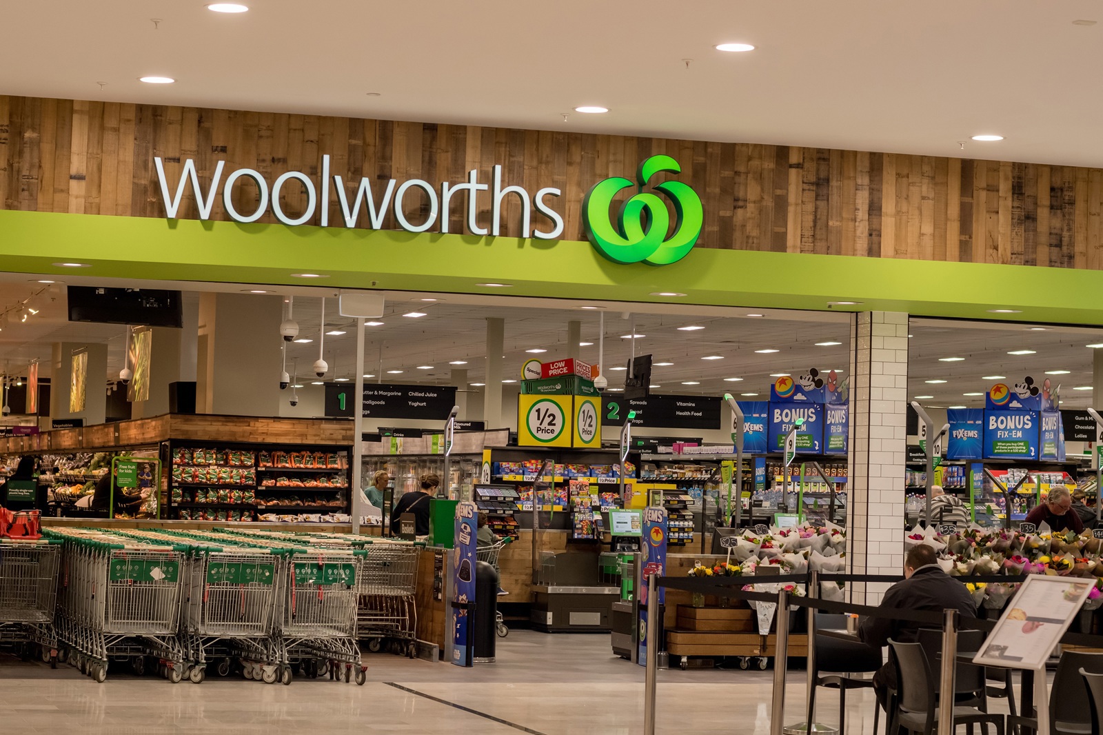 Woolies collectibles range set to return - with a cricket twist