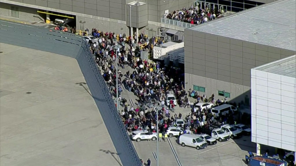 Dallas Love Field evacuated after HVAC unit sets off fire alarm inside ...