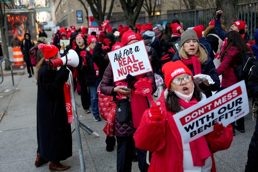Mount Sinai fires three nurses hours before strike begins