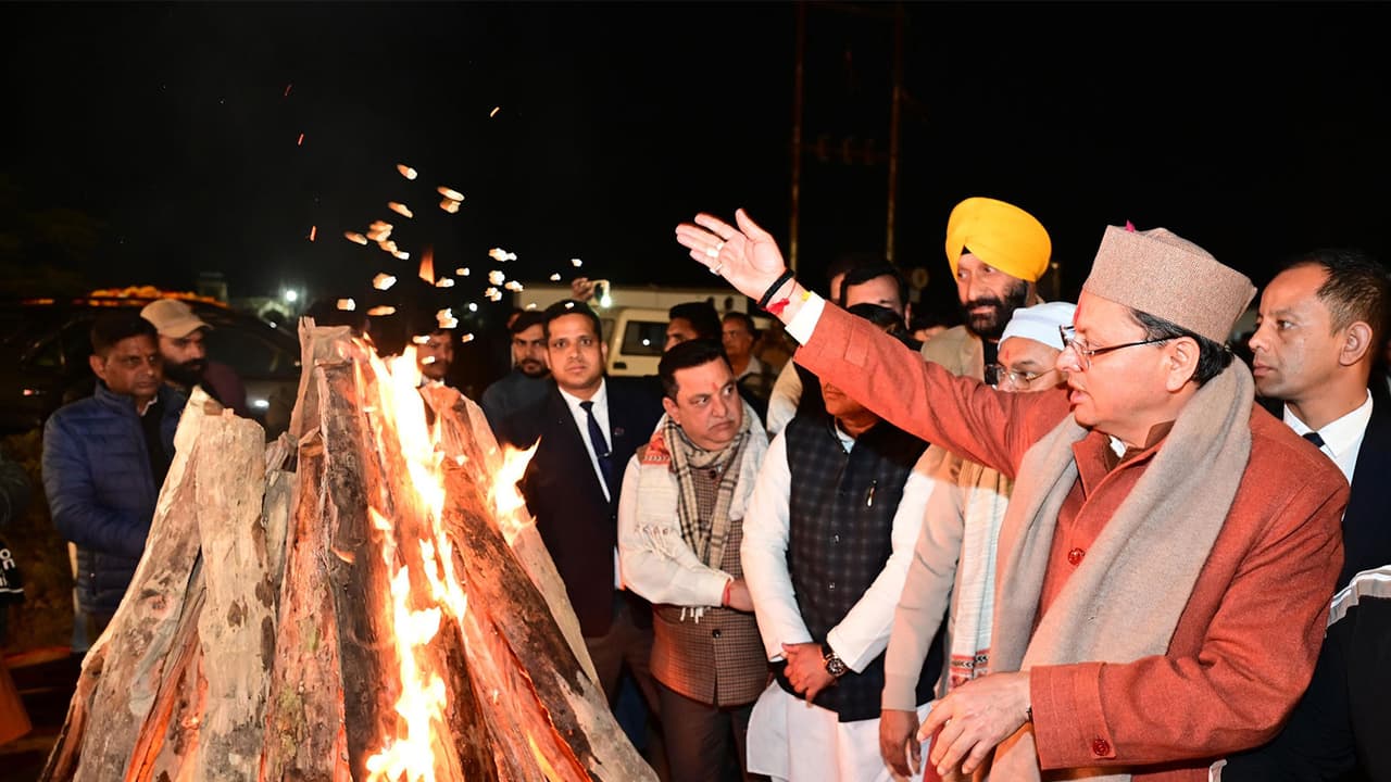 CM Dhami joins Lohri celebrations in Khatima, extends festival wishes