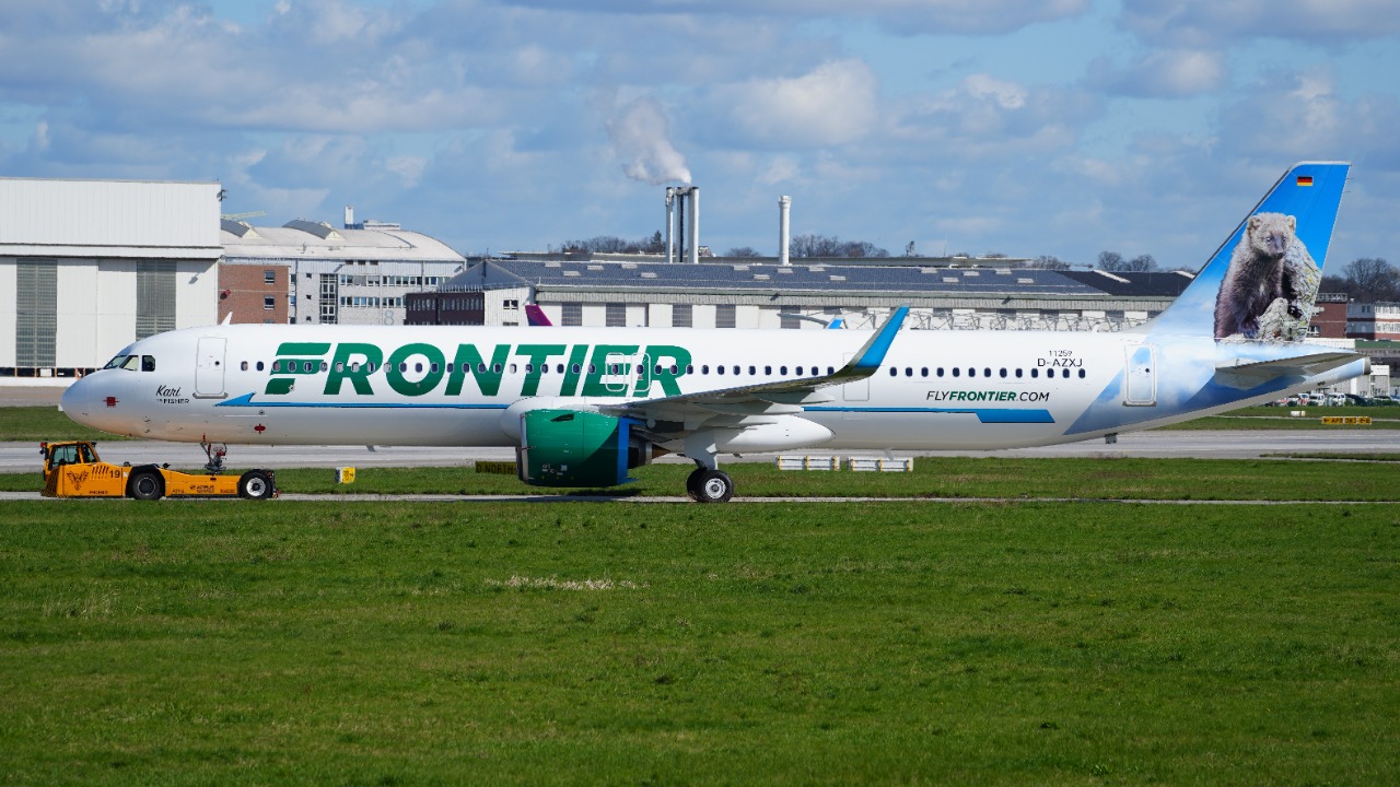 2 budget airlines to fuse in a $1.5B mega merger