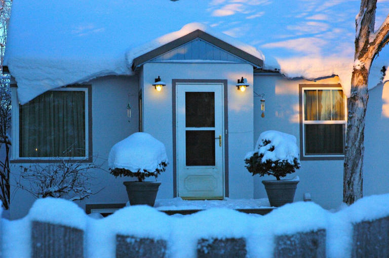 Left in the cold: Study finds most renters shut out of energy-saving ...