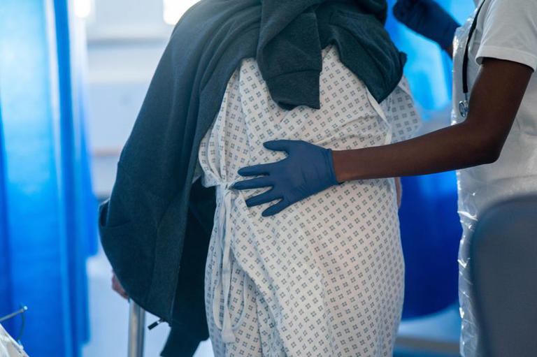 NHS nurse says 'we wouldn't treat animals like this' as patients left ...