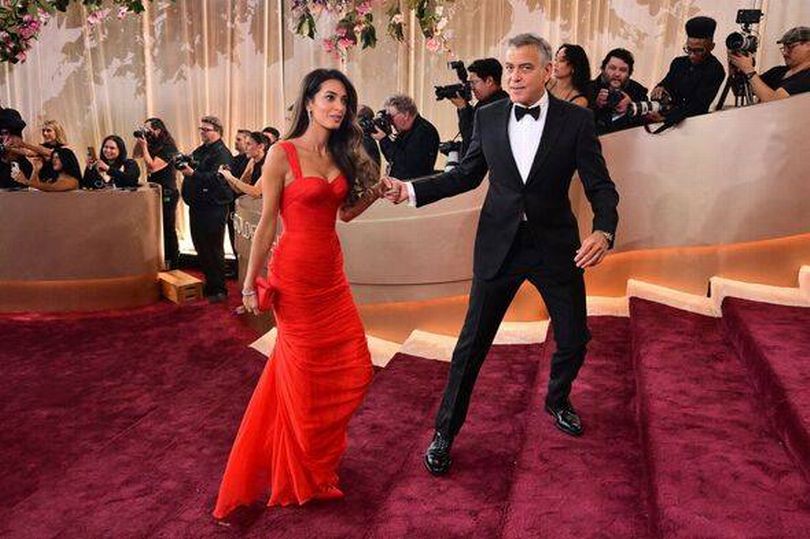 George Clooney snubs Fox News while walking Golden Globes red carpet event