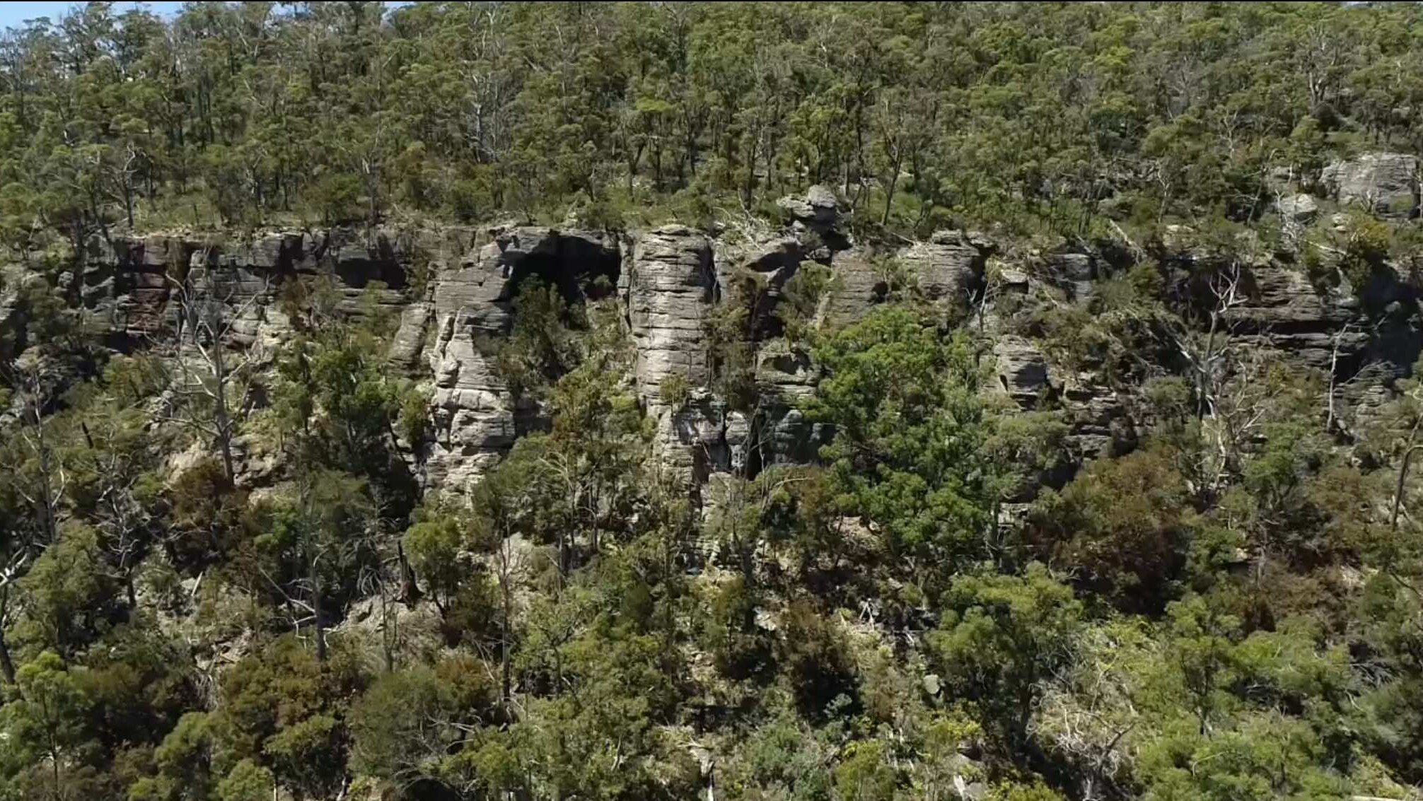 Rock climber dies in fall at Sand River, Buckland, in Tasmania's south-east