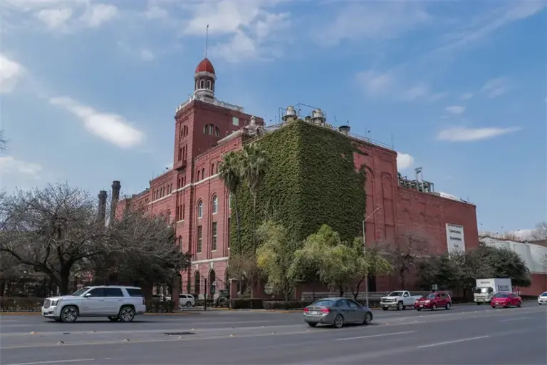 ¿Quiénes son la familia Milmo? Herederos del imperio cervecero de Monterrey