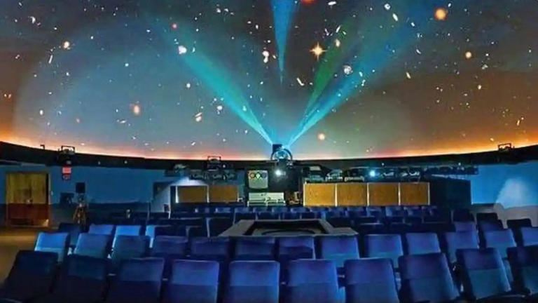 Harga tiket masuk Planetarium Jakarta 2026, cara beli dan rute lengkap