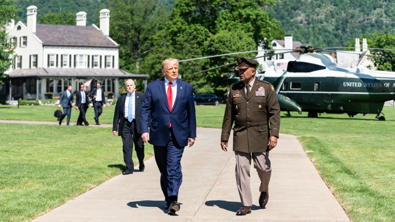 Military insiders shred Trump's claim that owning Greenland is key to ...