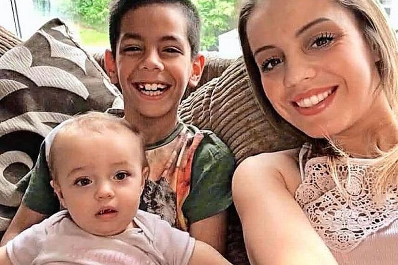 Cystic fibrosis mum may need double lung transplant after contracting COVID