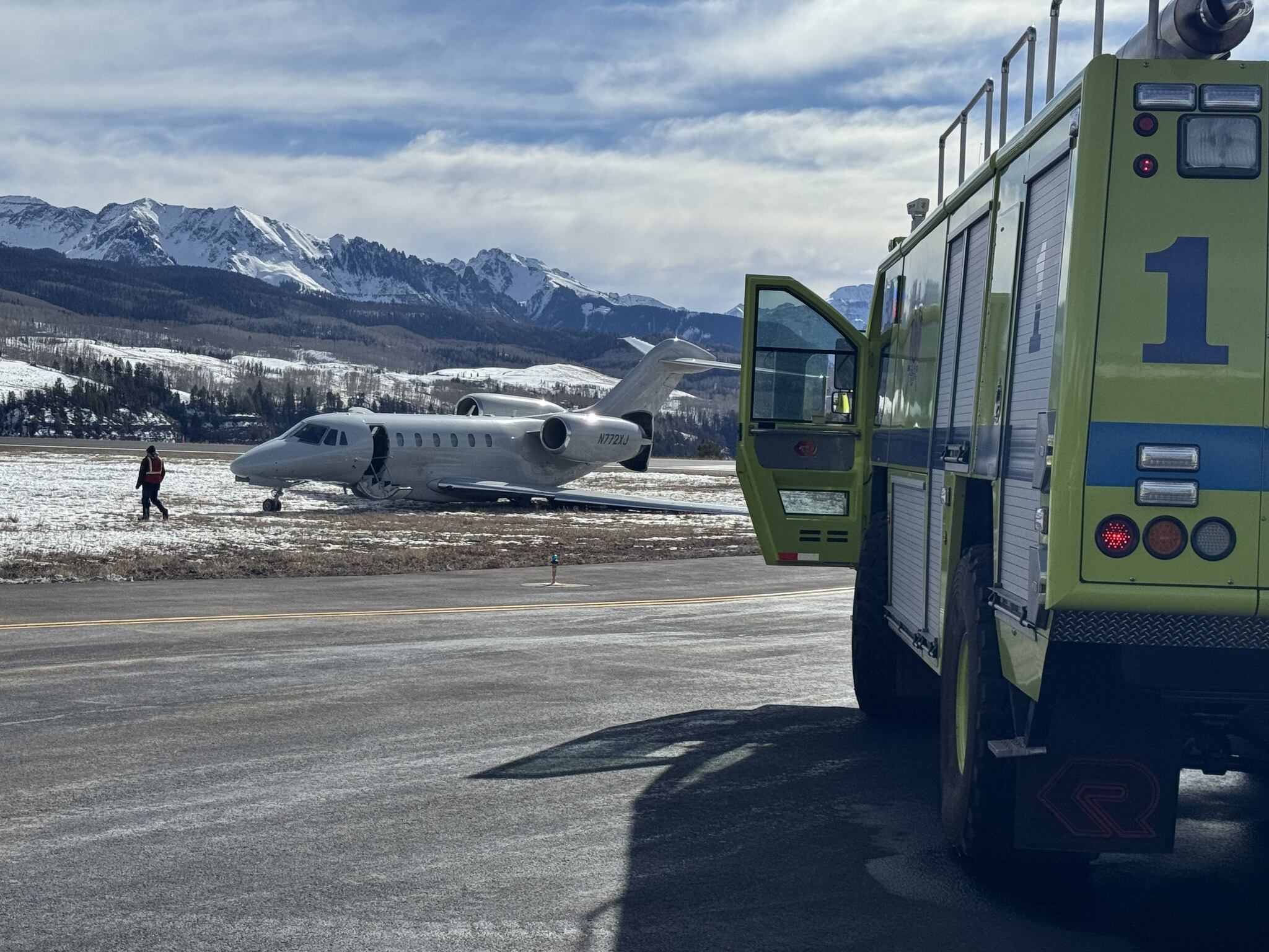 Private plane was blown off Telluride runway with 3 people aboard