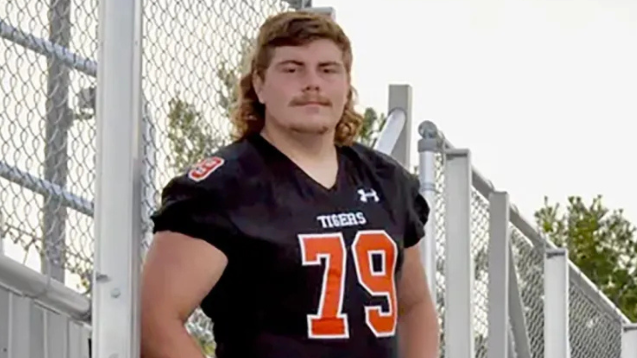College football player Ethan Walker dies suddenly at 20 during Florida ...