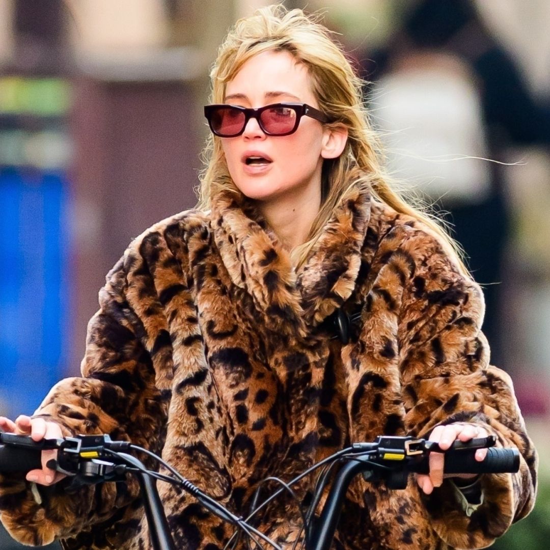Jennifer Lawrence reworks the NYC it girl uniform as a bike-riding outfit