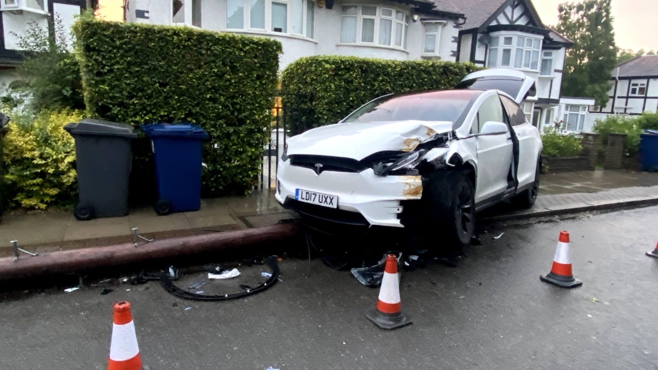 The secret sensor war in self-driving cars just exploded