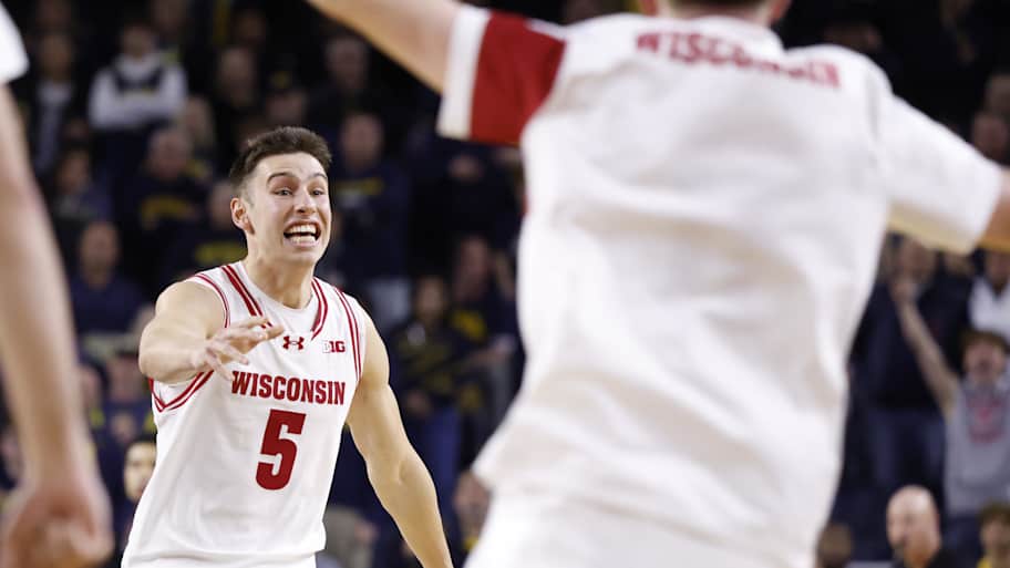 Wisconsin Badgers jump back up in NCAA Tournament bracketology after ...