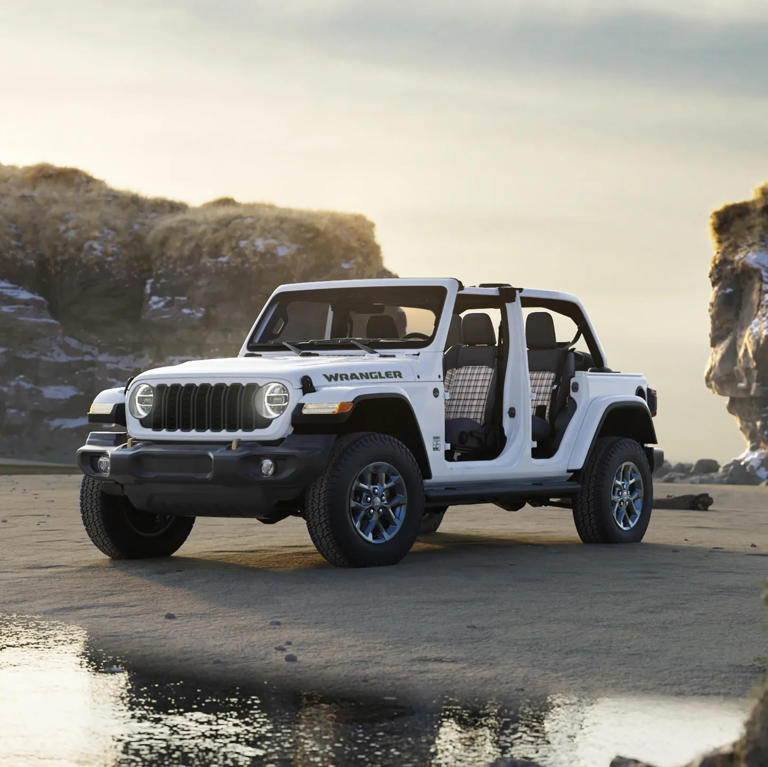 Jeep’s rad new Wrangler package delivers retro style for less