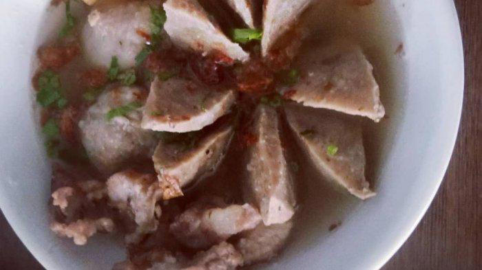 7 bakso enak di Solo buat makan siang, gurih, empuk dan porsi pas