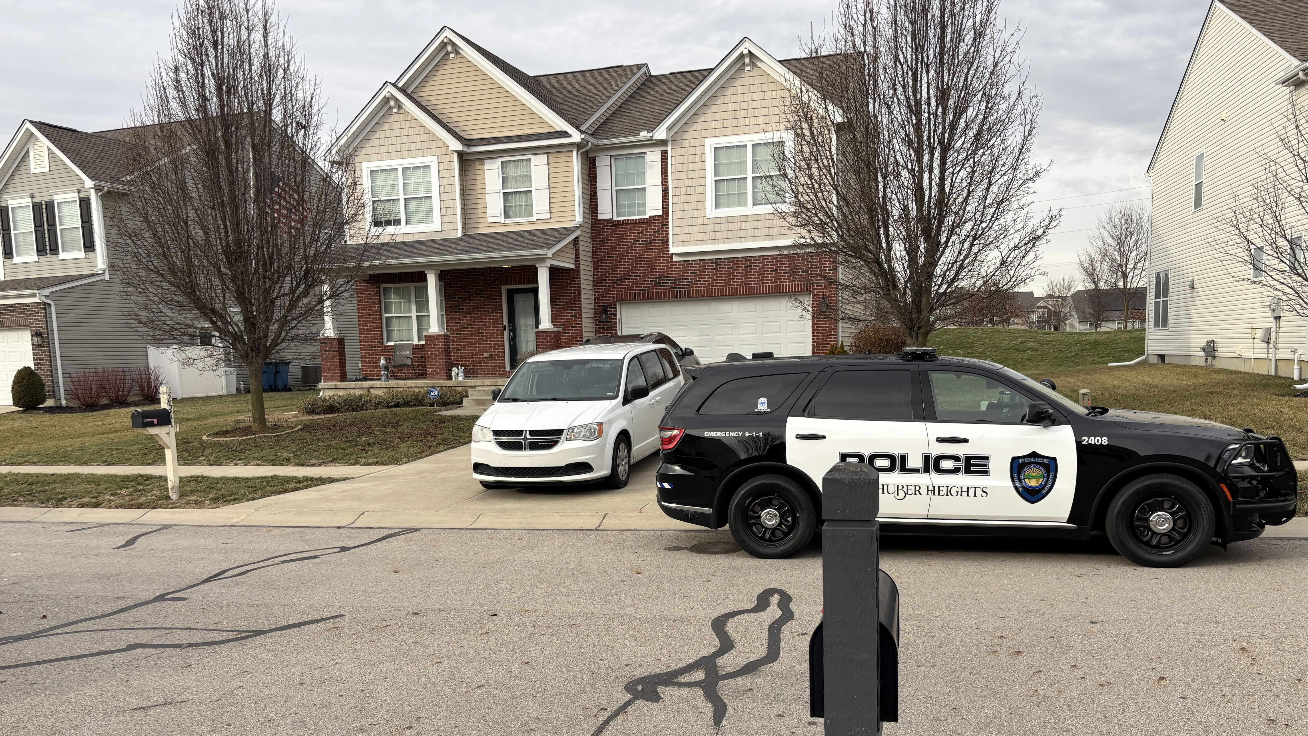 ‘Unattended death’ leads to investigation in Huber Height neighborhood