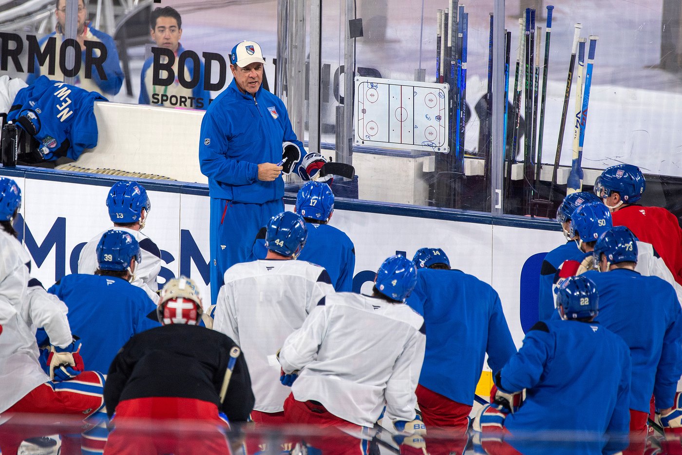 Rangers' Zibanejad, Sullivan reach career milestones, 1 day after GM's ...