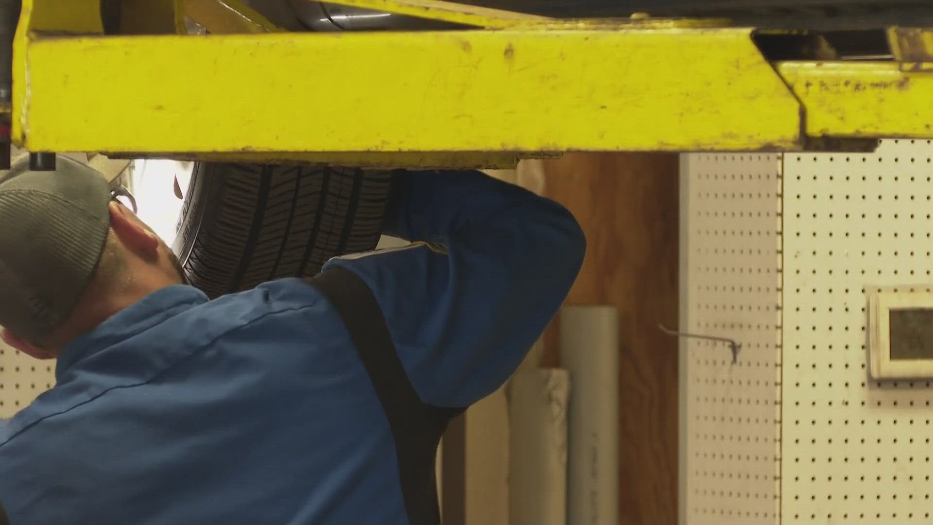 Maine House votes to override Mills' veto on repair law