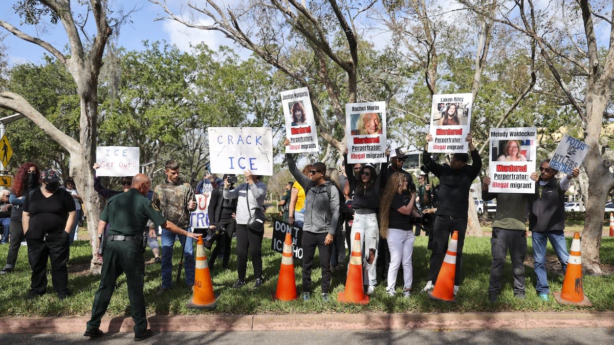 Protesters rage against ICE, Border Patrol recruiters in St. Petersburg