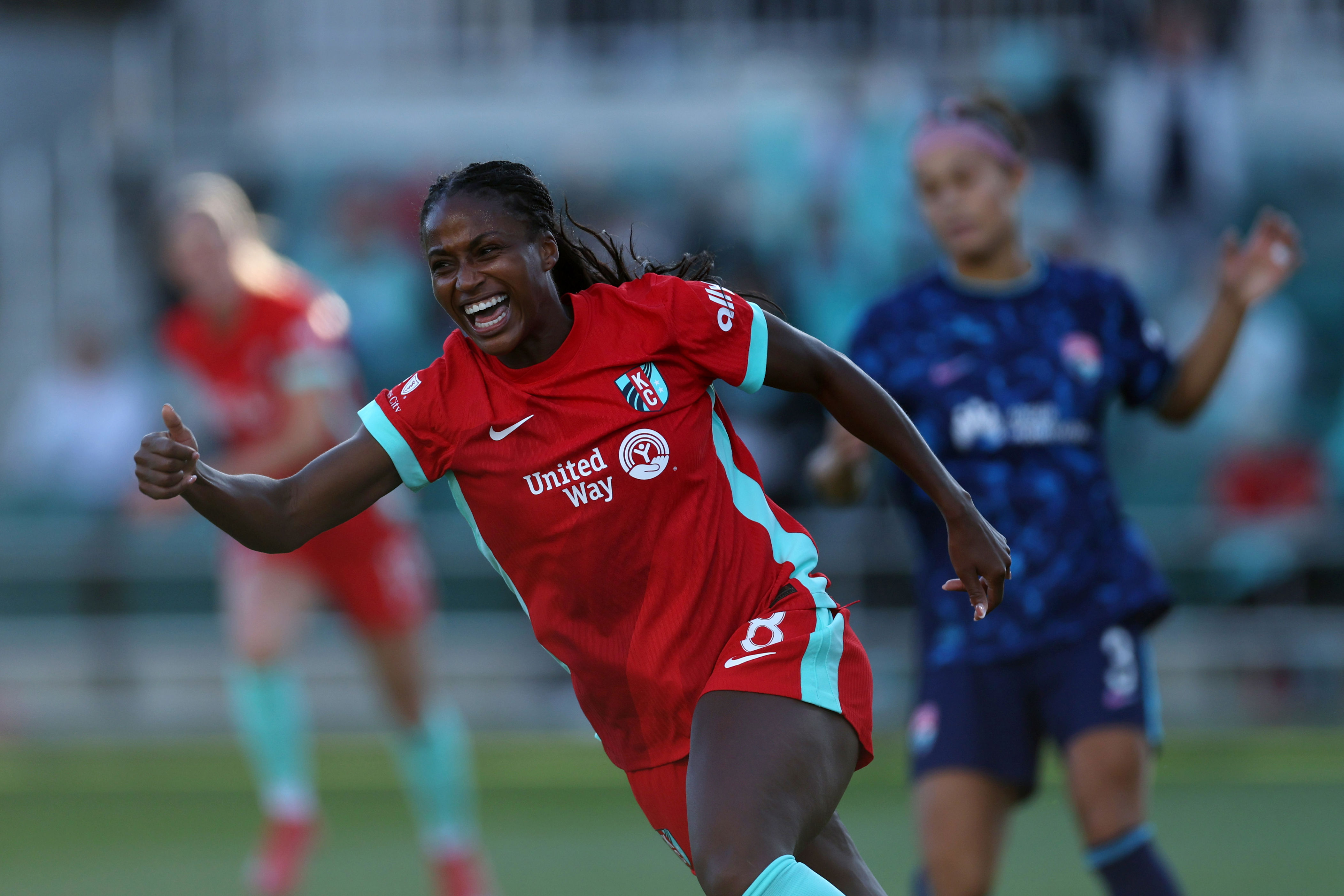 Boston Legacy acquire Canada’s Nichelle Prince from KC Current