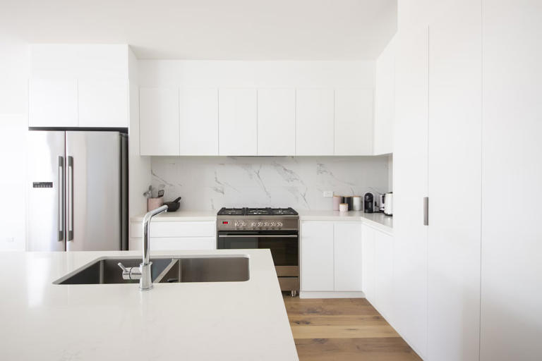 15 perfect small kitchen configurations