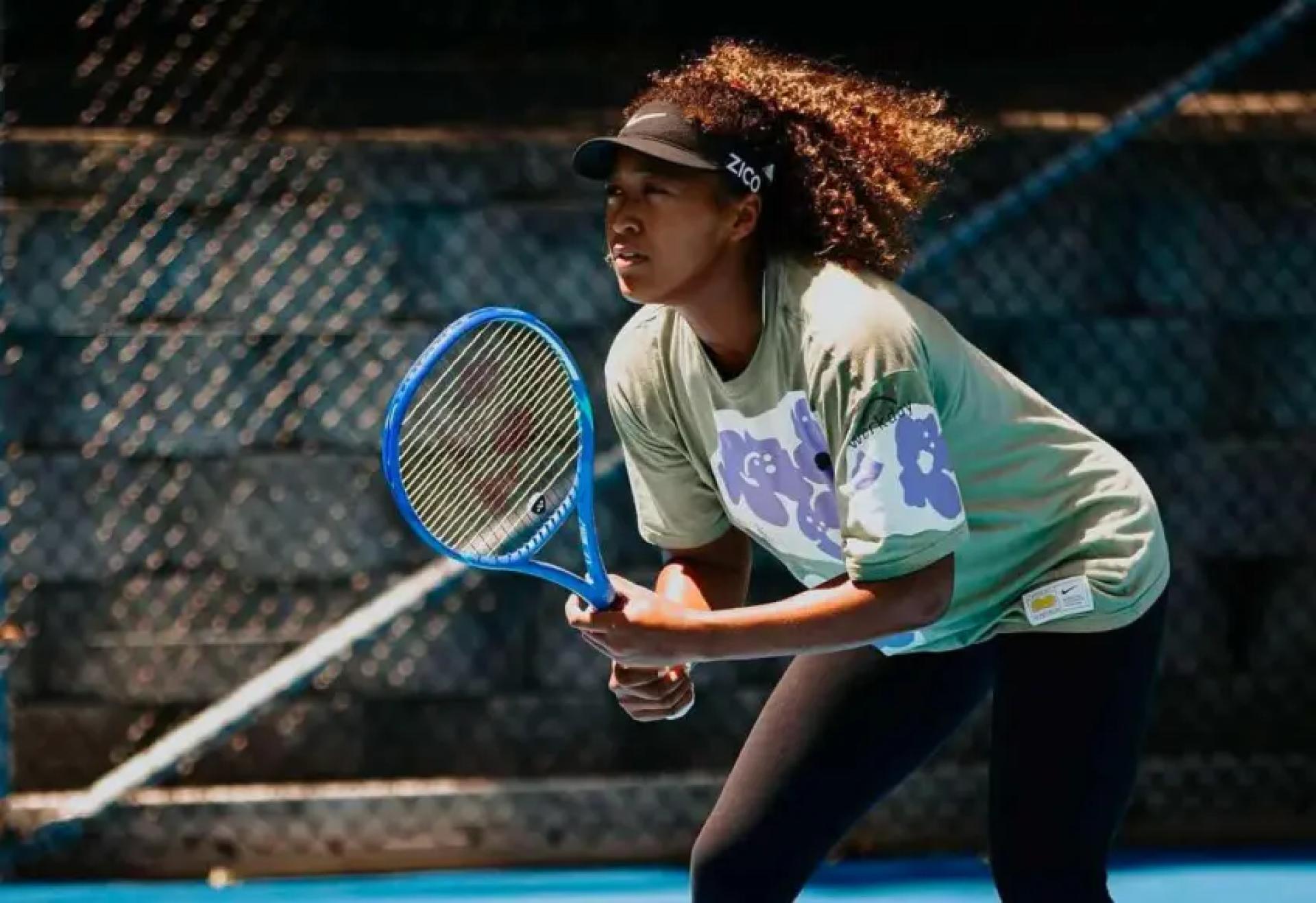 Tennis star Naomi Osaka claps back at outfit critics