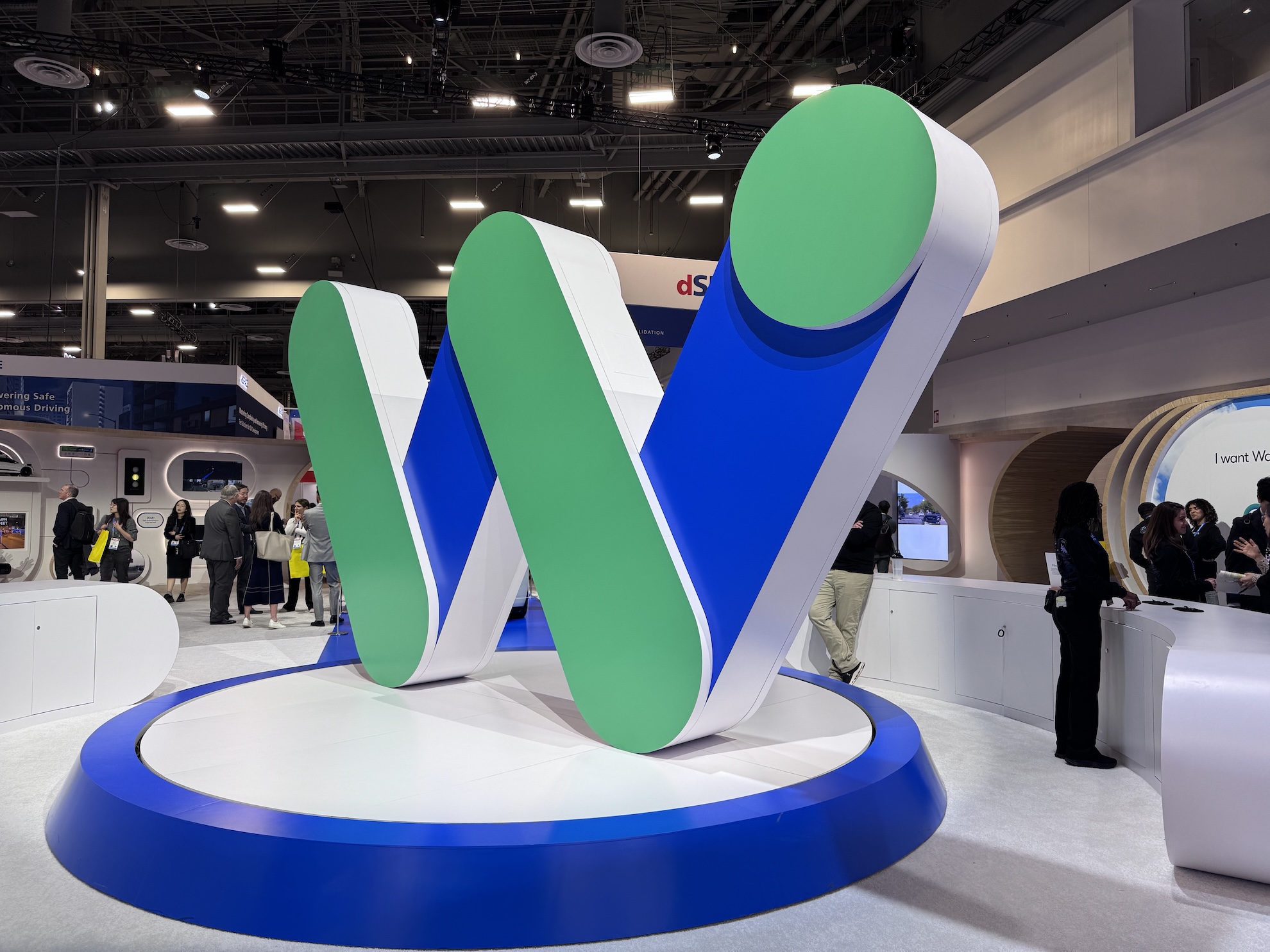 New York governor clears path for robotaxis everywhere, with one ...