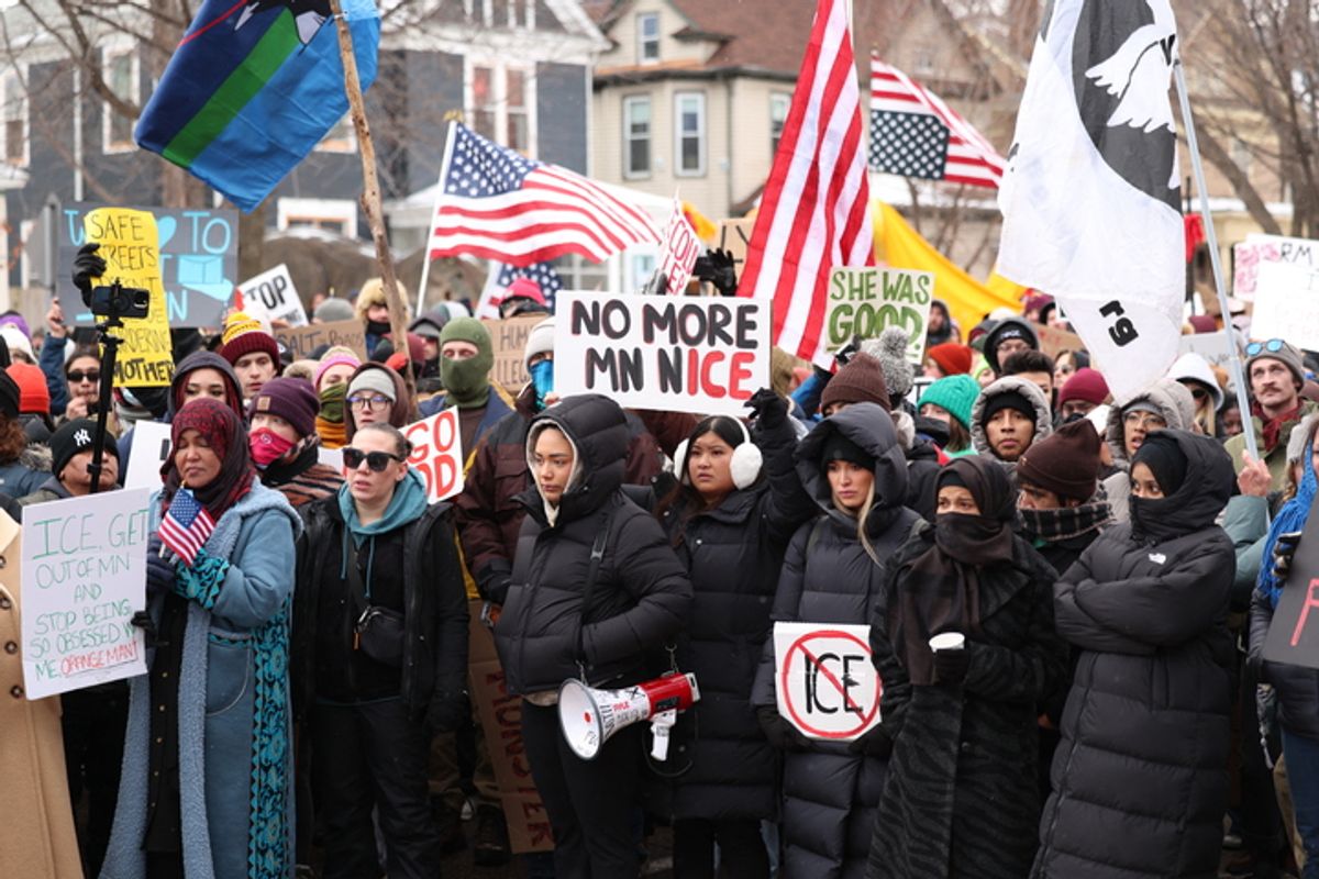 Did Minnesotans protesting killing of Renee Good demand 'higher wages ...