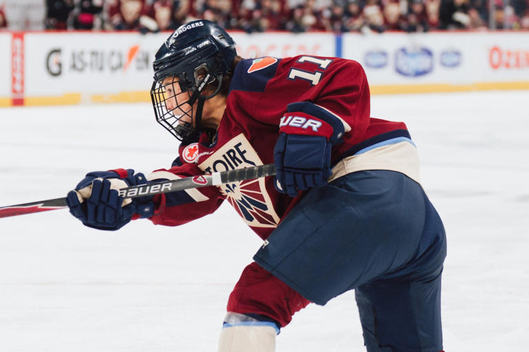 Victoire’s Abby Roque suspended one game for hit on Goldeneyes’ Abby Boreen