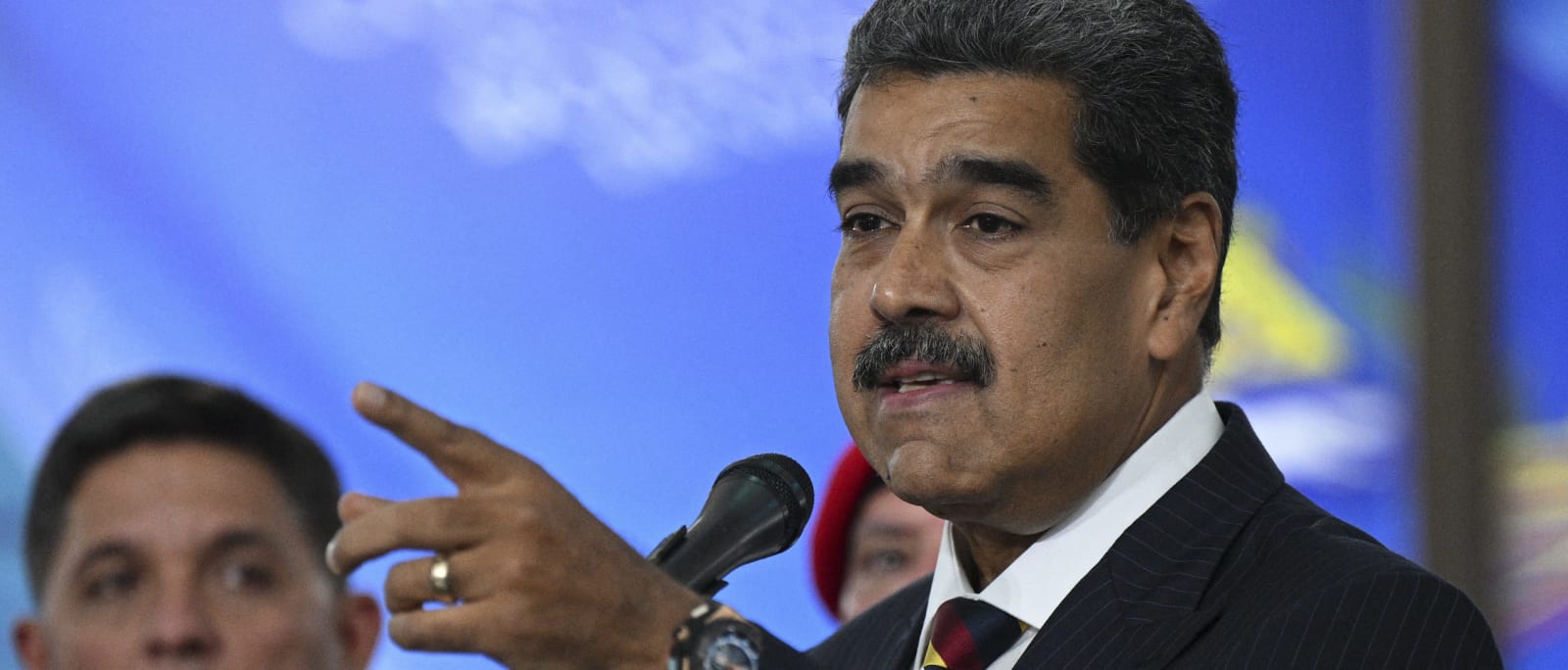 Venezuelans troll ousted socialist dictator Nicolas Maduro with letter ...