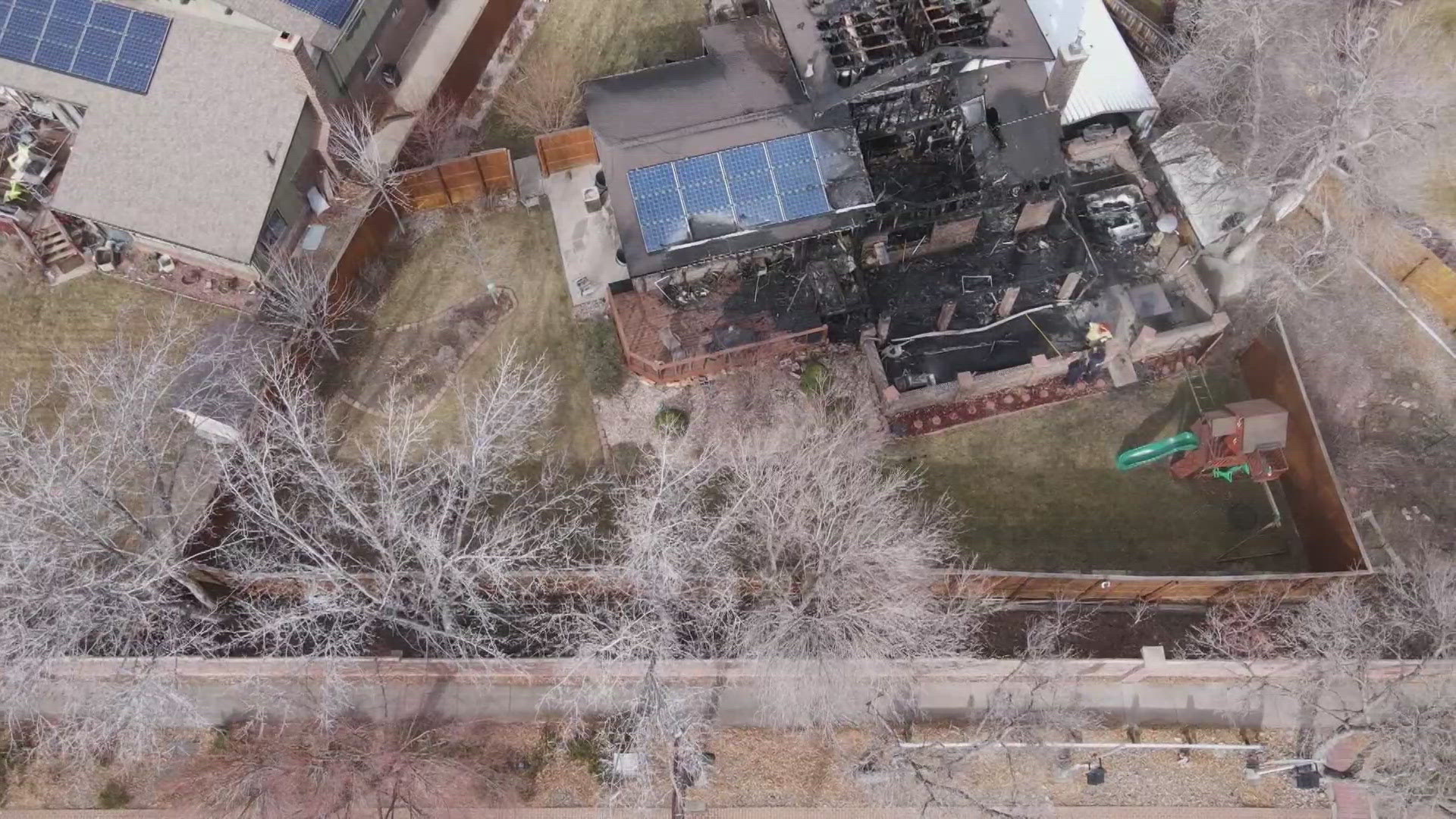 Early morning house fire kills 2 in Westminster