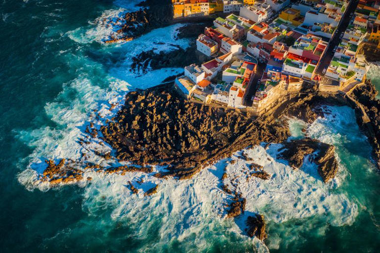 Europe's 'sunniest winter destination' has 21C weather and beautiful ...