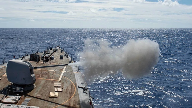 Why did the US Navy sink the USS Dubuque during the world’s largest ...